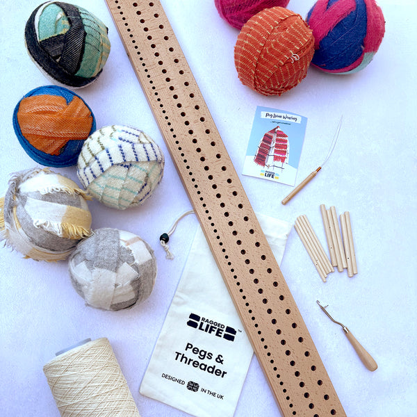 Beginner Peg Loom Weaving Kit - Makes 130 x 90cm Woollen Rug