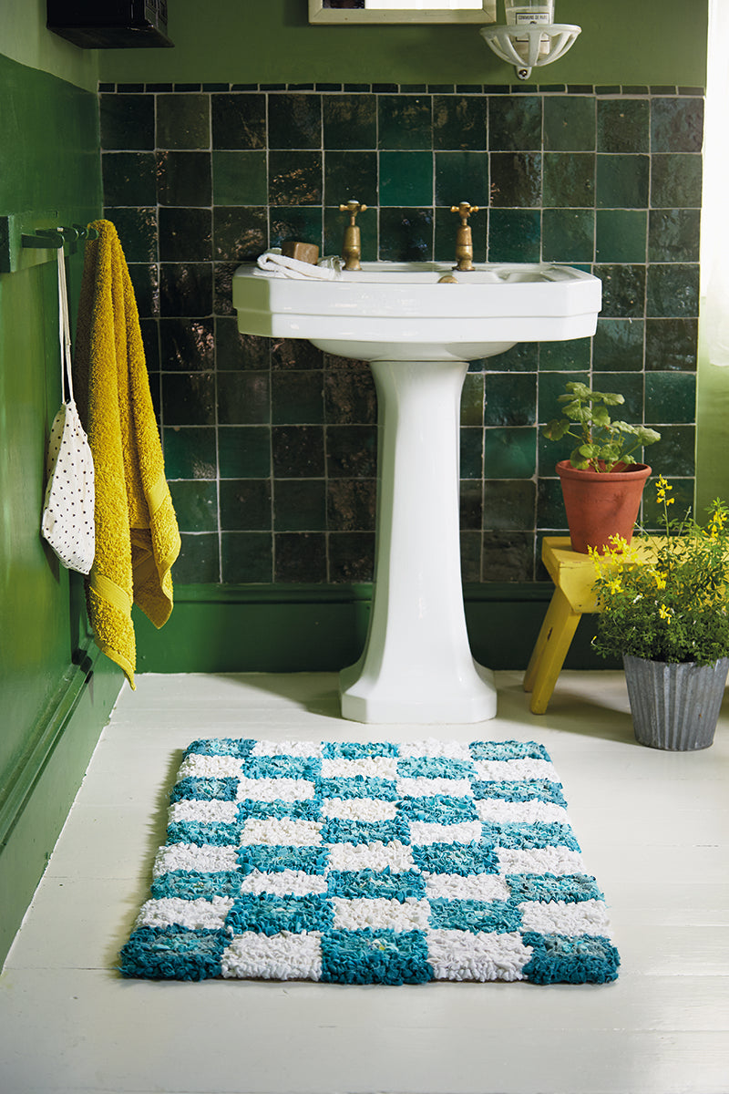 Rug Hooking for Beginners | Tools, Techniques & FAQs – Ragged Life